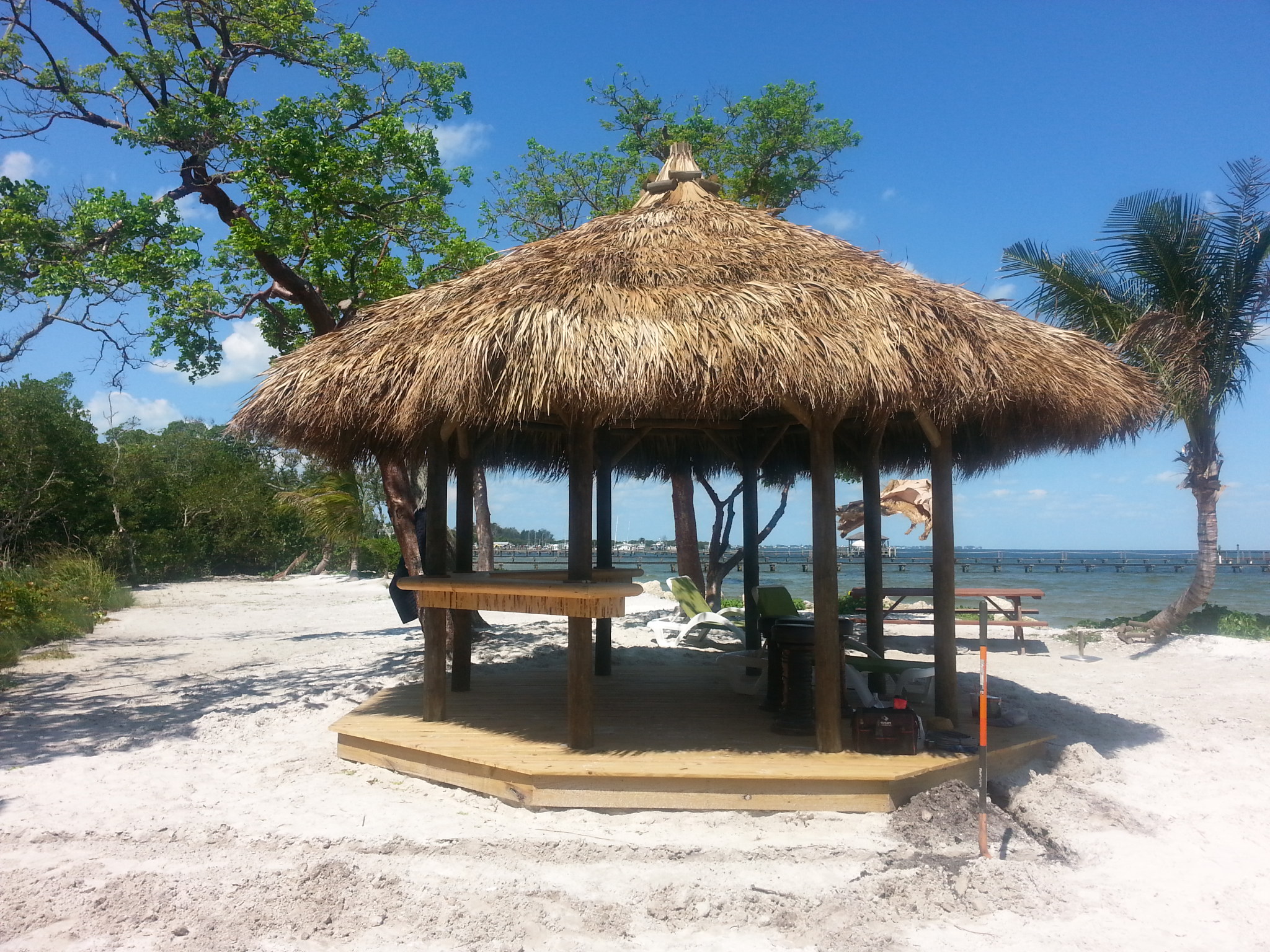 Suncoast tiki huts custom tiki huts